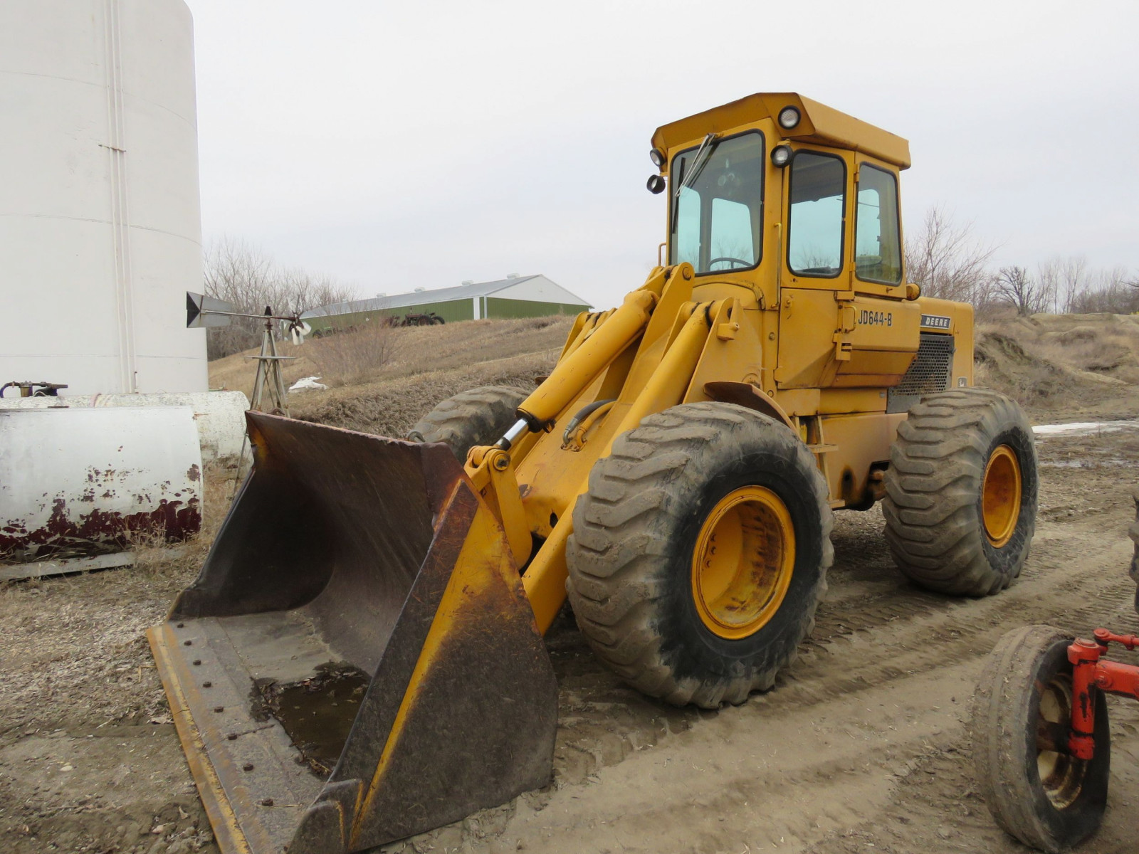 Lot 36GG – John Deere 644B Payloader | VanderBrink Auctions